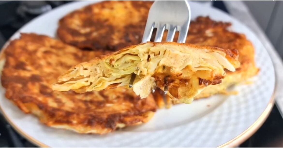 Smažené sýrové placky s česnekem: Křupavá pochoutka z pánve - Cooky.cz