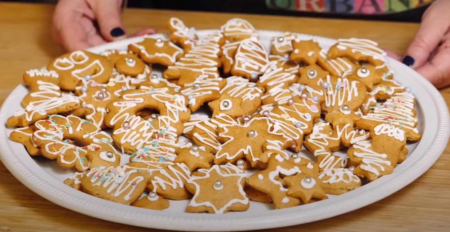 Neodolatelné vánoční perníčky: Vůně svátků přímo z vaší kuchyně - Cooky.cz