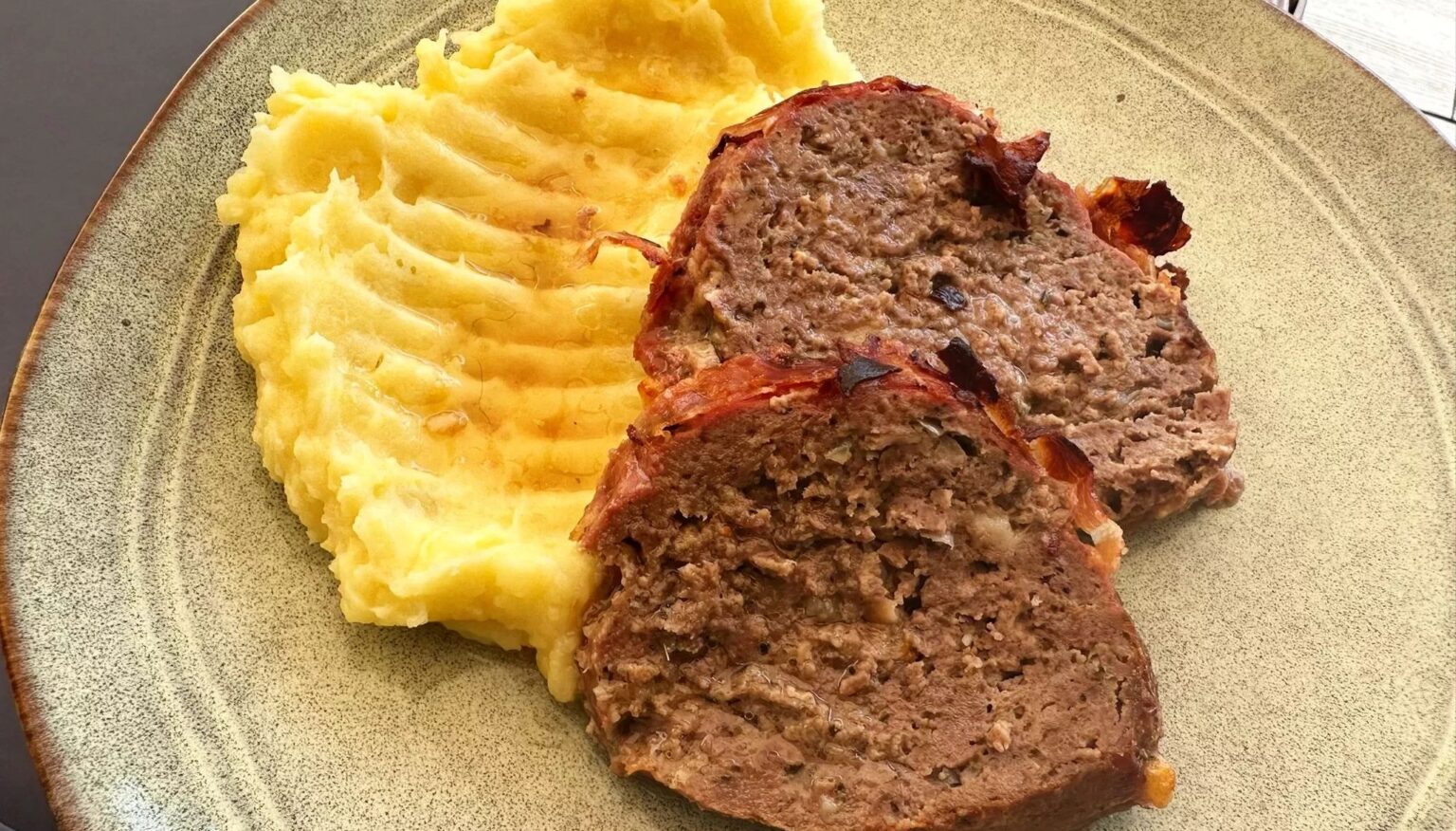 Rodinný recept na domácí sekanou z mletého masa - Cooky.cz