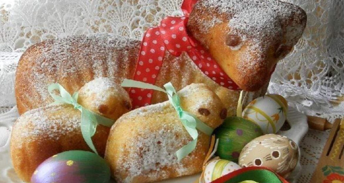 Velikonoční beránek z třeného těsta s kandovaným ovocem - Cooky.cz