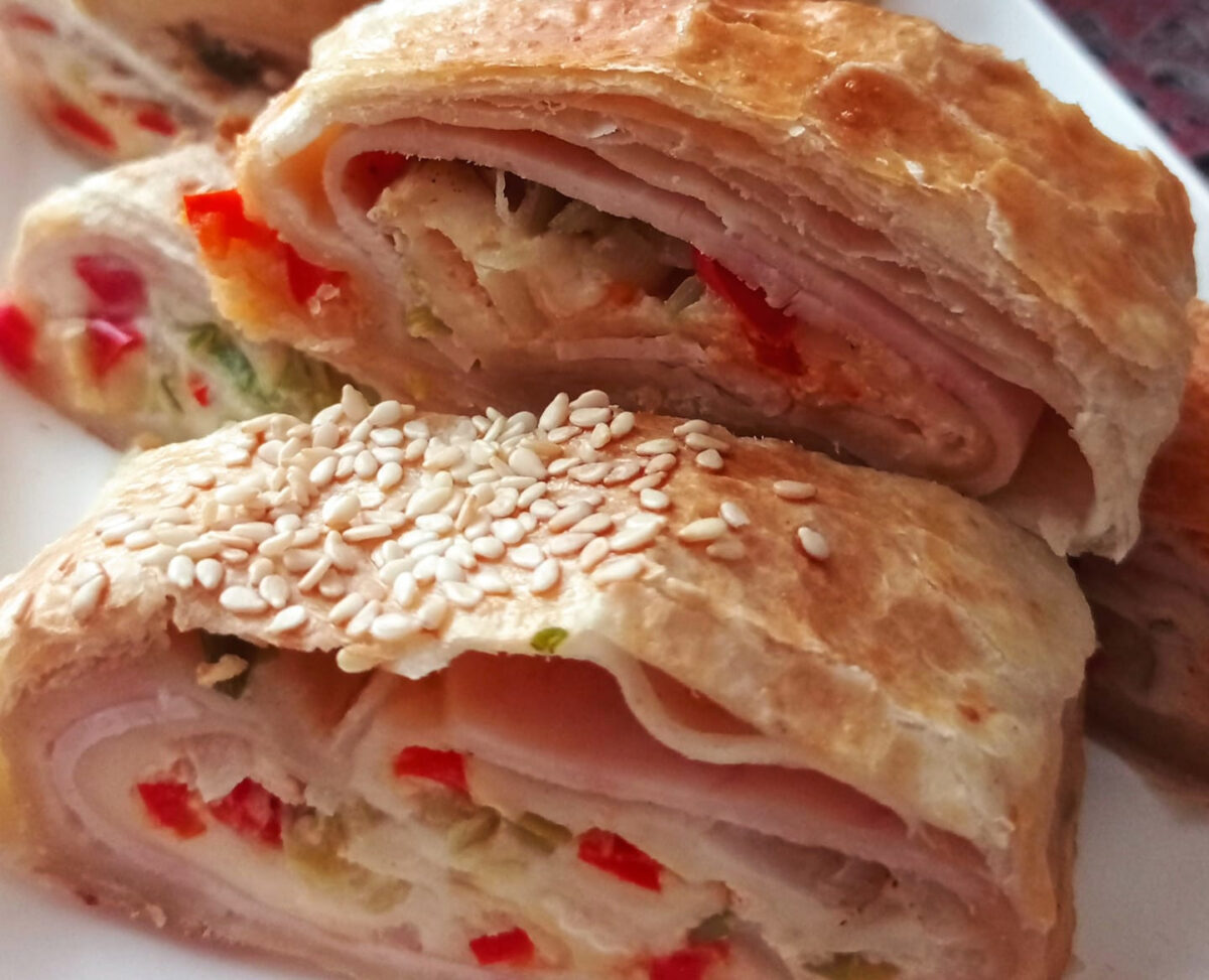 Slaný závin z listového těsta a ingrediencí co dům dal: Jednoduchý ...