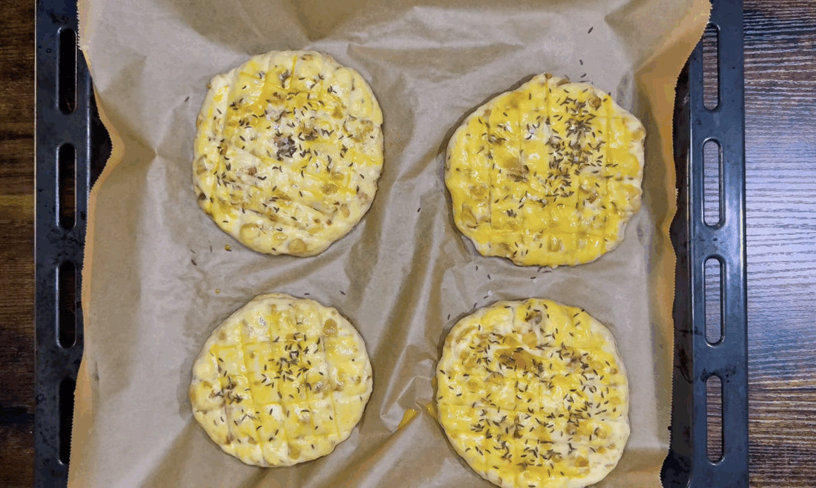 Škvarkové placky z domácích škvarků a sádla: Zabíjačkový recept - Cooky.cz