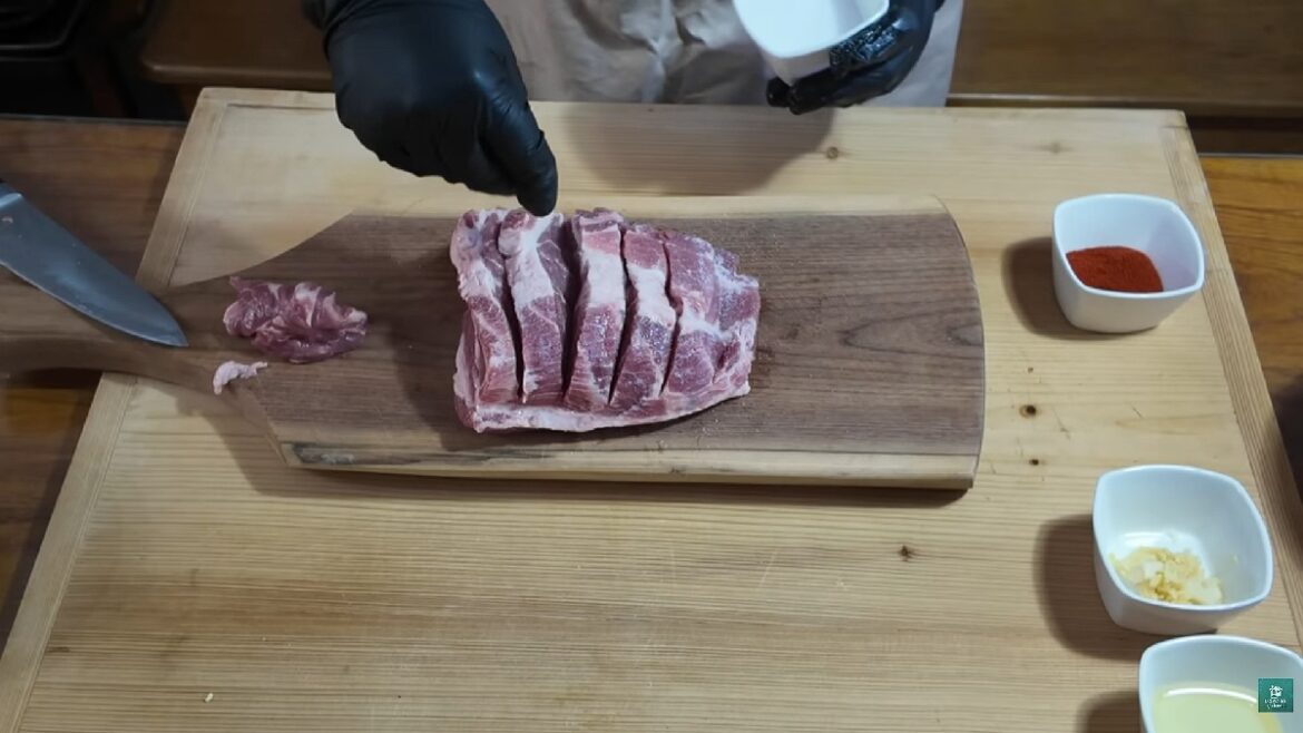 Pečená krkovička na kyselém zelí: recept krok za krokem
